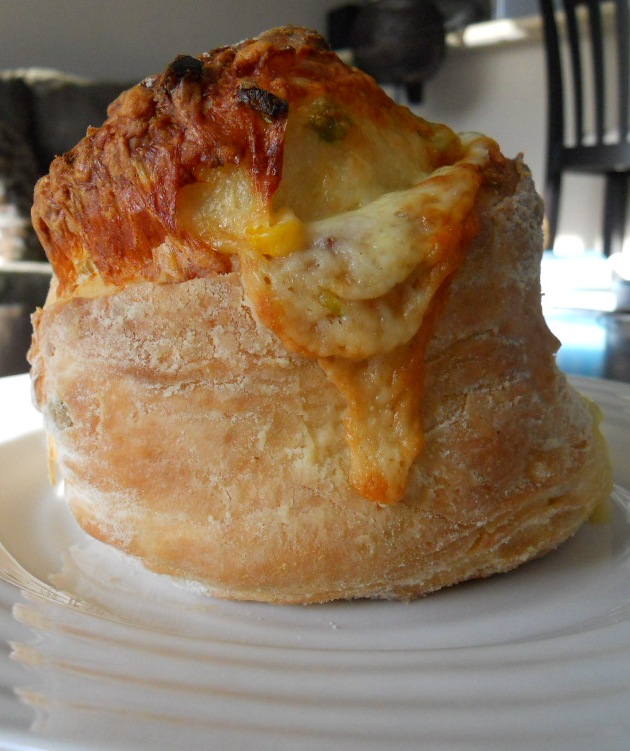 Joie Patisserie: BBD #36 - Corn Jalepeno Lava Bread