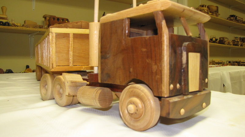 Kidman Creations - Custom wood models of any vehicle you could imagine ...