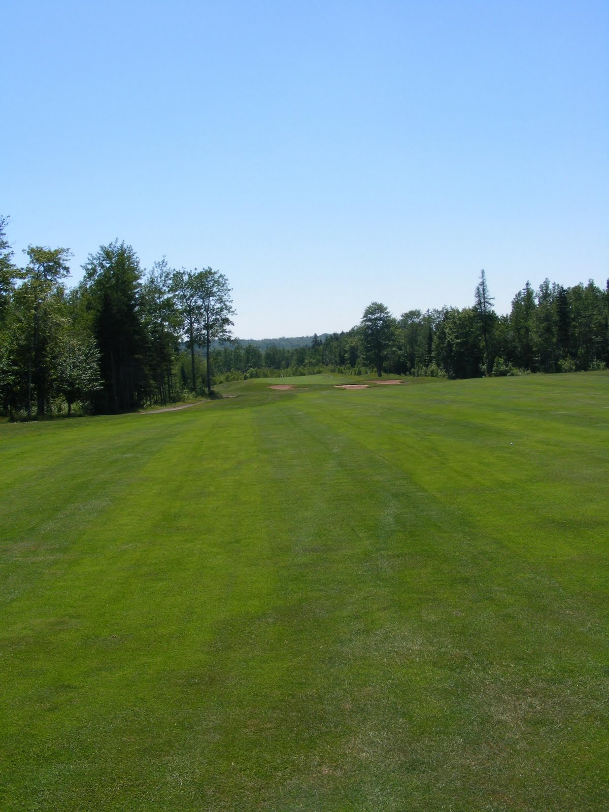 Eagles View Golf Course Review: A Nine Hole Gem « Ottawa Golf Blog