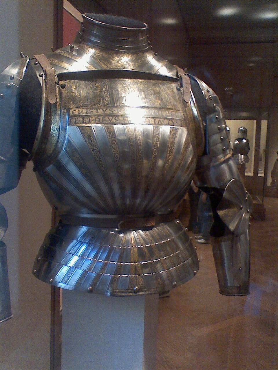Grim's Hall: More Armor from The Met, fluted Italian sunburst styled.