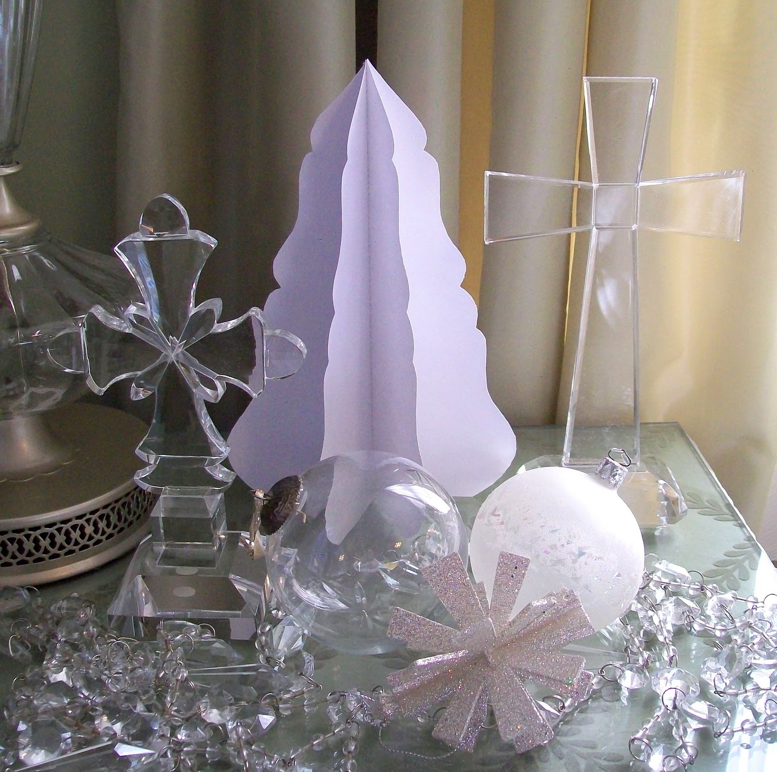 Cottage Hill: White Christmas Tree Tutorial & Pattern