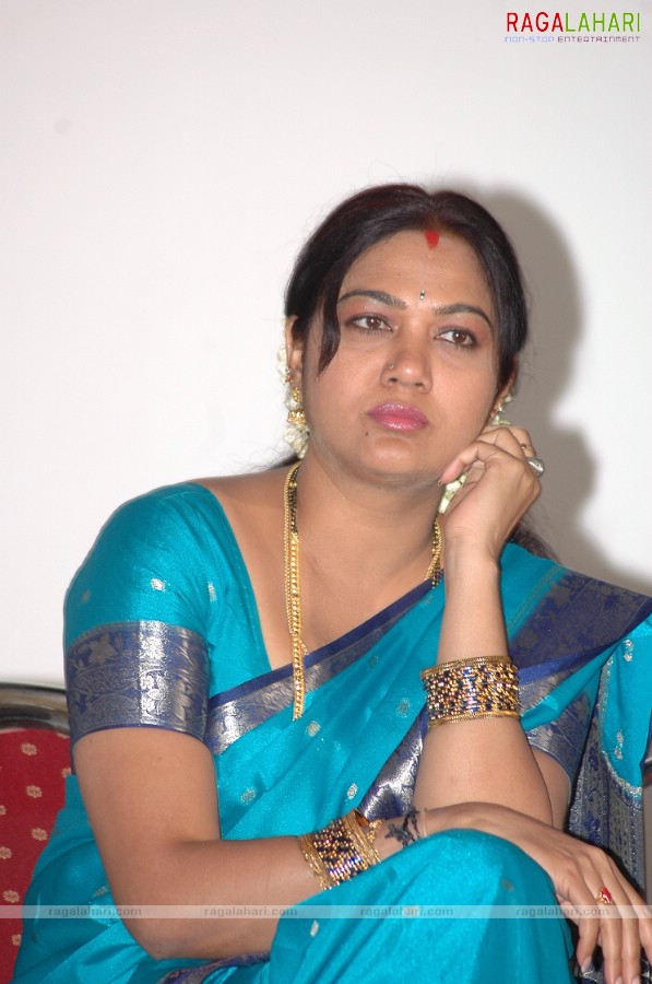 Tollywood Aunties And Actresses Hema Aunty In Saree At Ardham Chesukoru Audio Release Function