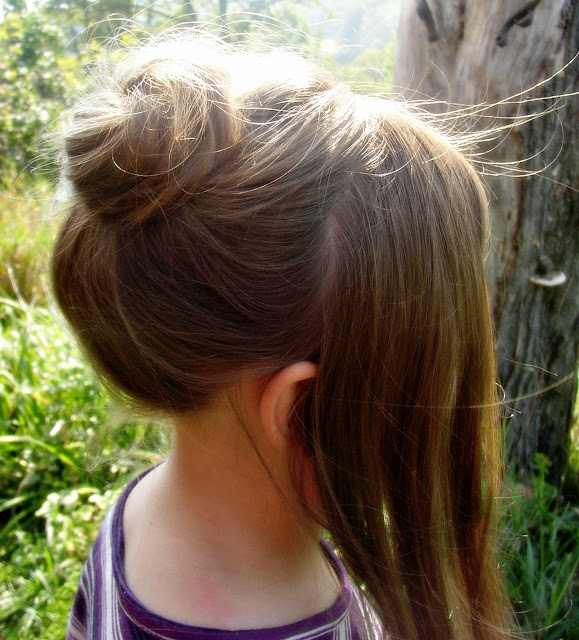 Regency Style Hair Tutorial.