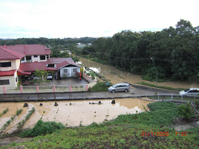 HOME SWEET HOME: HEAVY RAINS AND FLASH FLOODS CAUSED HAVOC IN BRUNEI ...