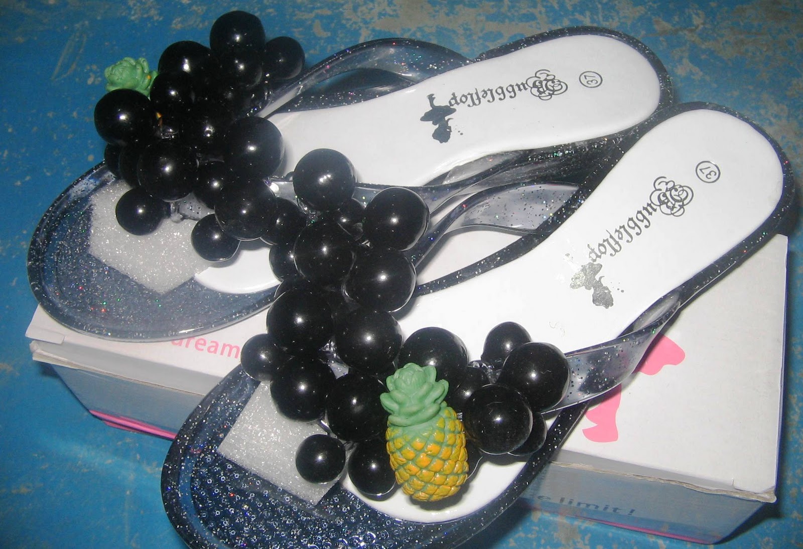 MS.SHAI ONLINE SHOPPE: ELEGANT BUBBLE FLOPS QUAD A!