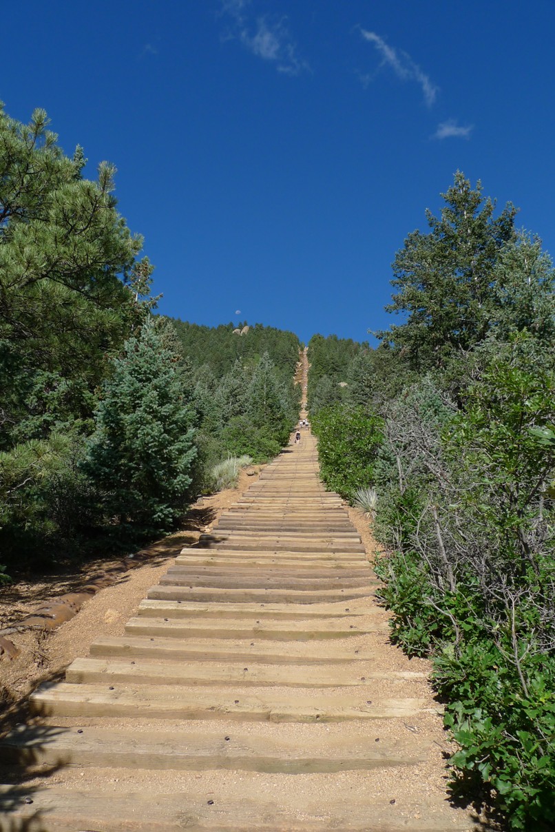 Hill Junkie: Incline Insanity