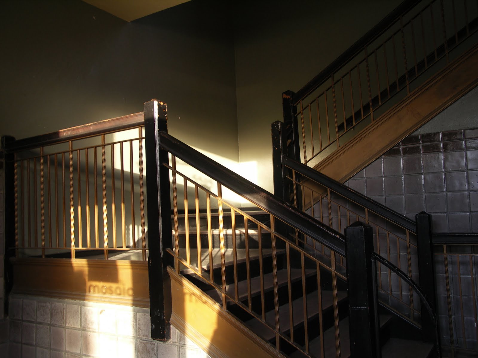 Blue Suede Souls: More on the Irvington Lodge