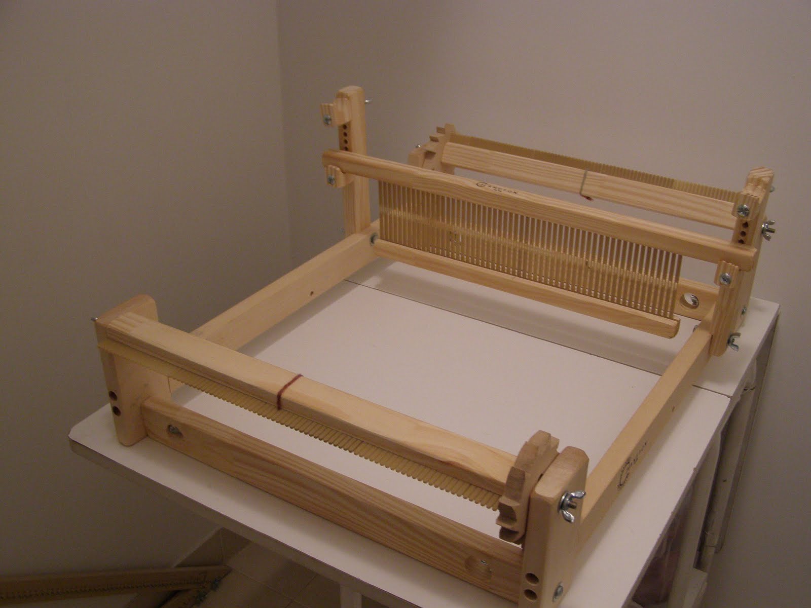 EL ATELIER DEL TEJIDO: Telares