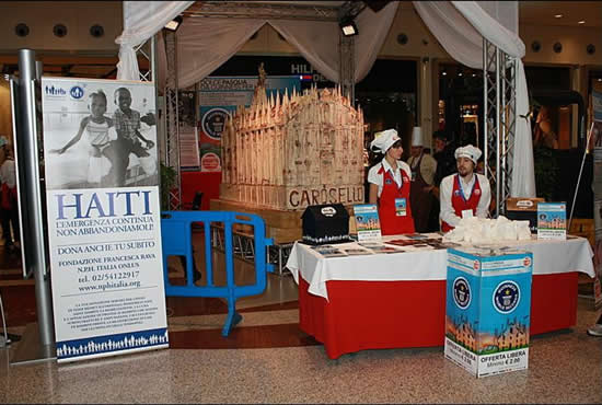 Amaze Pics & Vids: World’s Largest Chocolate Sculpture - Amazing Photos...