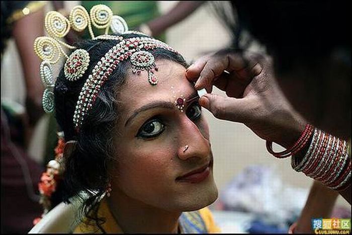 Assuse: Indian Eunuchs - Photo Collection...
