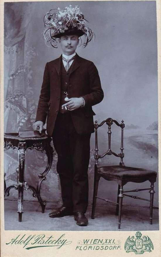 GADAPA SUBHASH's Web Log: Old Time Funny Photos (Part 3) - Rare Photo ...