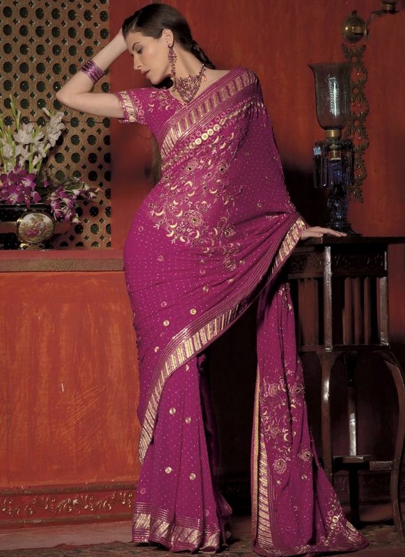 .: Nice Saree