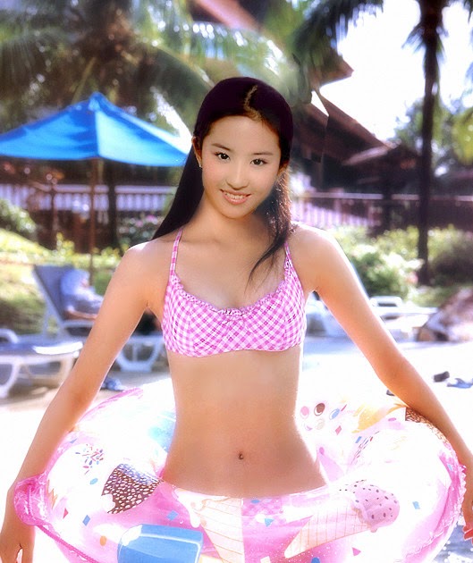 Crystal Liu Liu Yi Fei Blog Chinese Girl Actress Crystal Liu Photos Bikini Swimsuit Lingerie