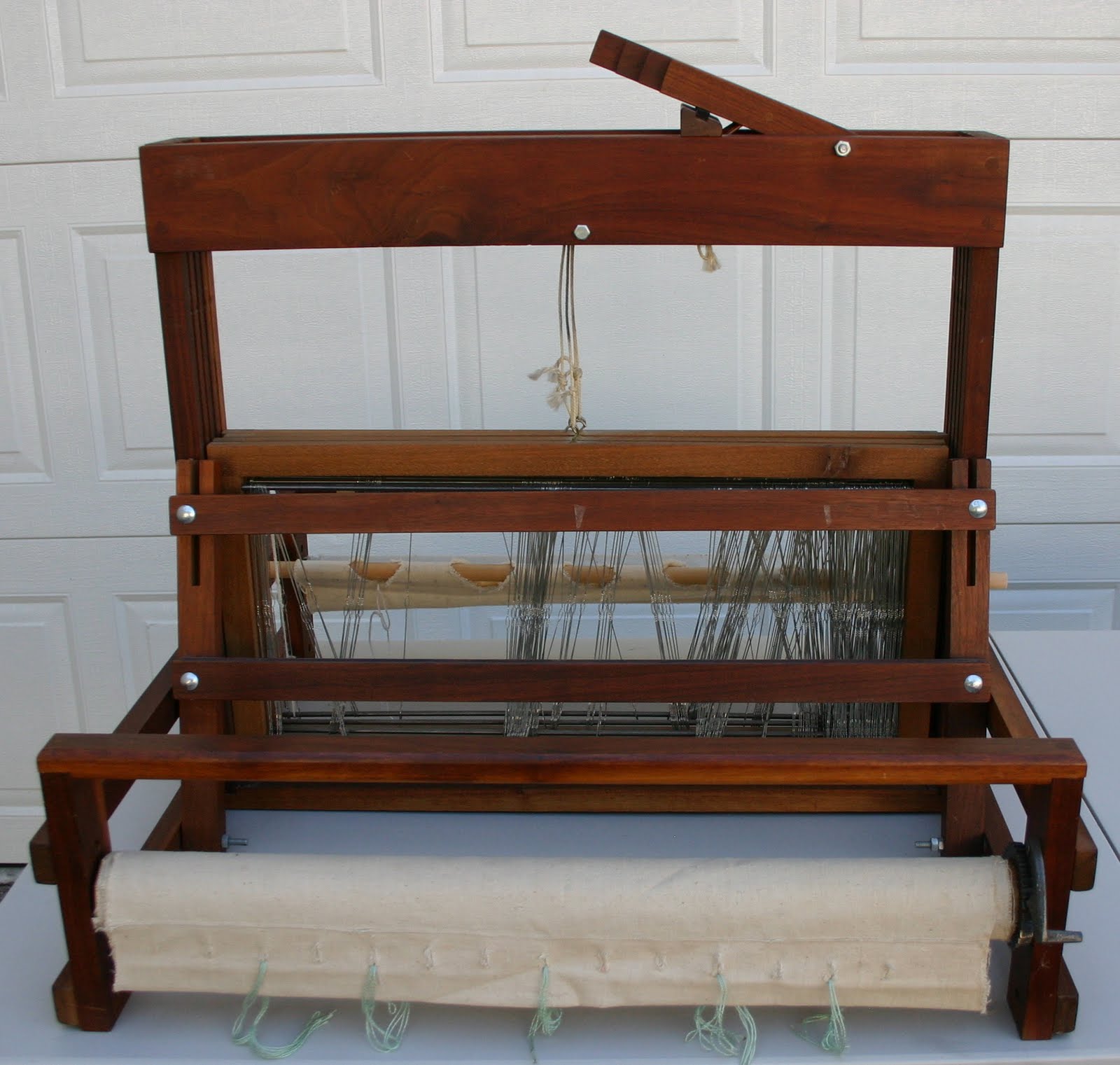 LavenderSheep's Fiber Garden Blog: 4 Looms 4 Sale!