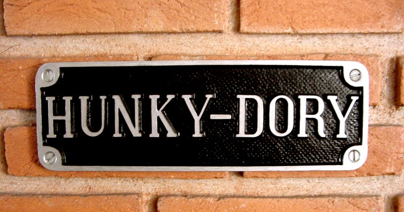 Hunky-Dory : HUNKY-DORY