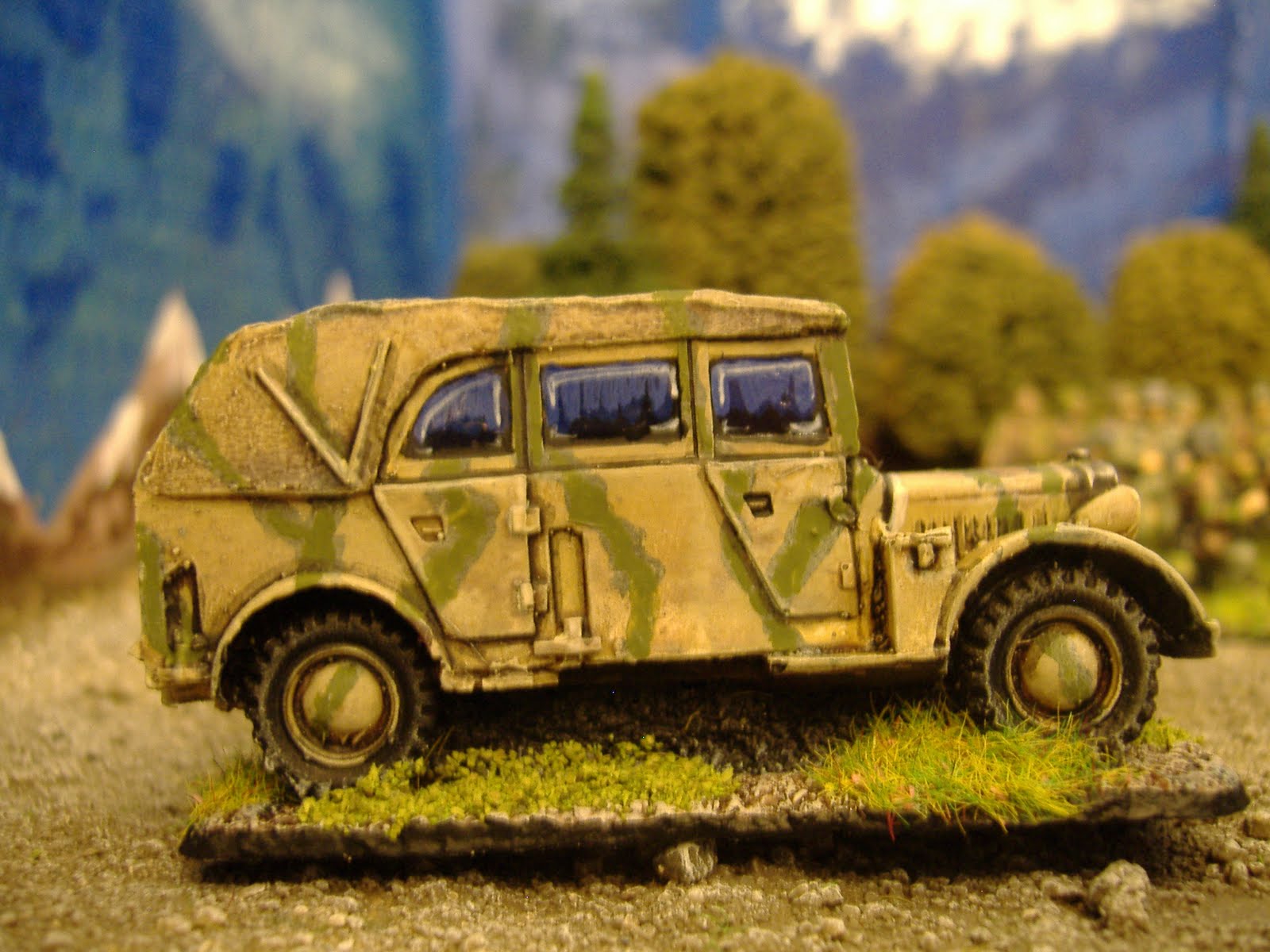 Jon's wargames minis: Raventhorpe Ready to Roll trucks