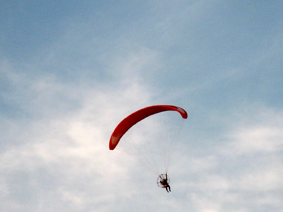MM Sky Lovers: Parachute Riders at Wat Rong Khun, Chiang Rai