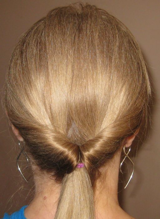 My Bumpy Middle Aged Long Hair Journey: Hairstyle How-To: Flipped Ponytail
