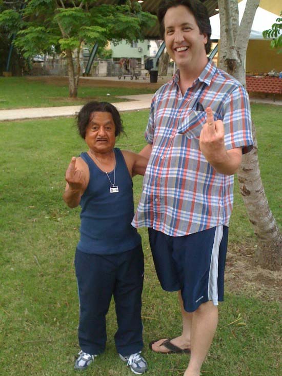 Yurgal's Basement: Hey, it's...Deep Roy!