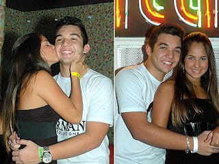 JULIA: LANAI E JONATHAN COSTA