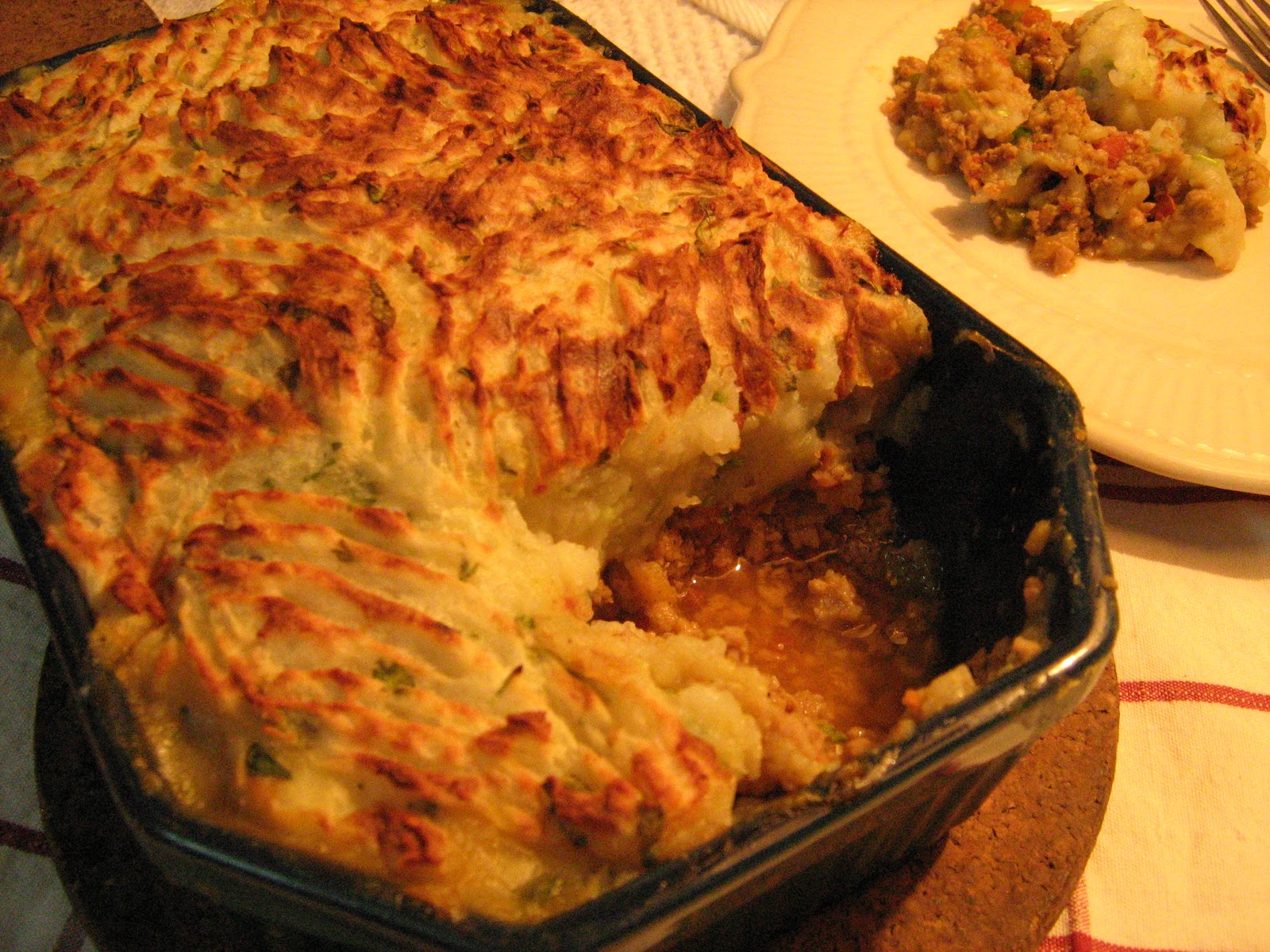 Indian Foodelights: Potato and meat pie