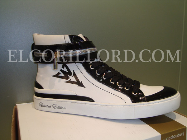 Lila Prz M: Wisin y Yandel- Lanzan linea de tenis