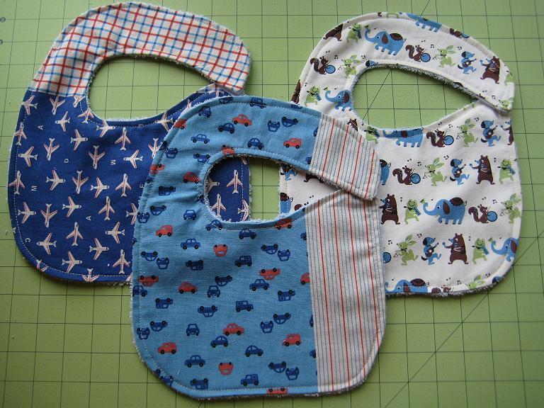 Baby Bib Tutorial | Quilting in the Rain