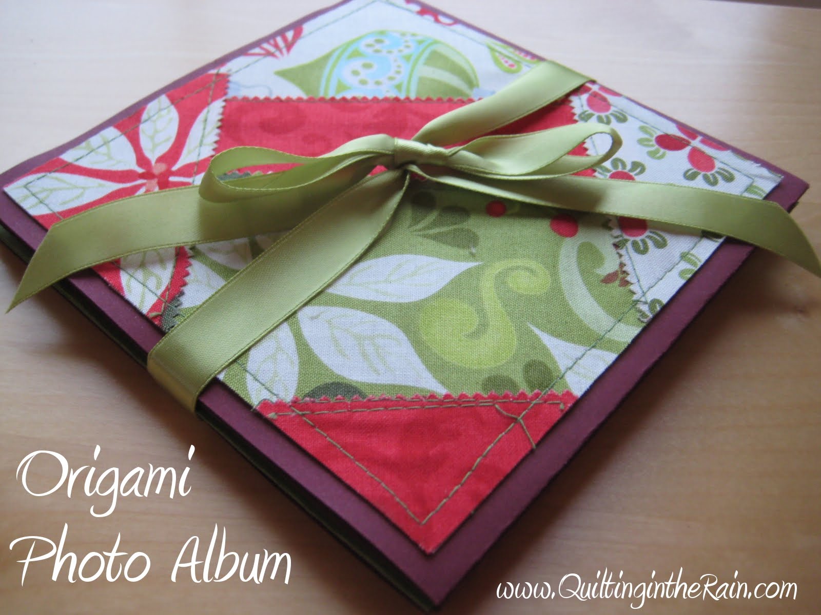 Origami Photo Album | Quilting in the Rain