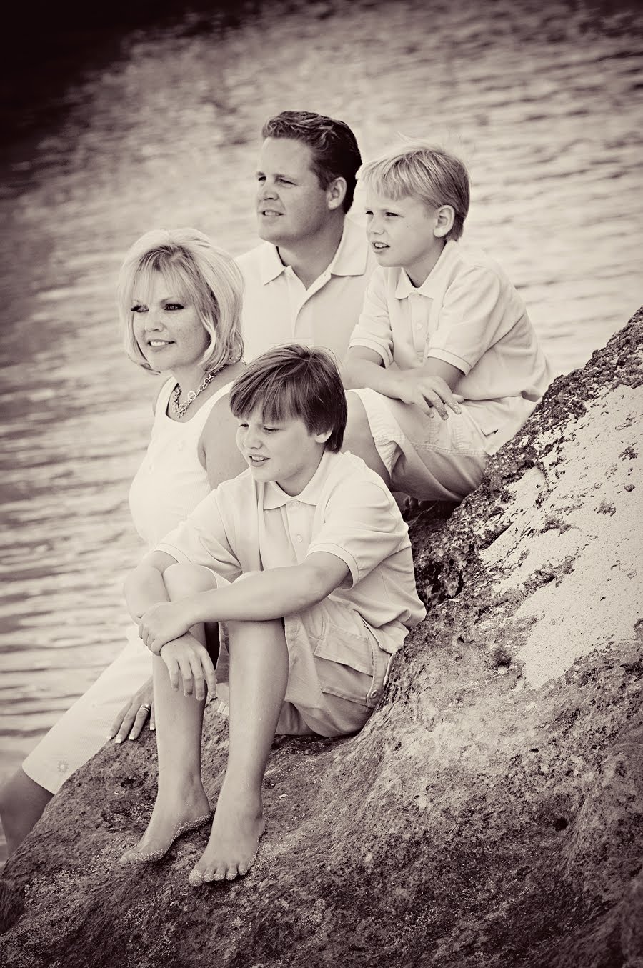 Bermuda Photographer - Amanda Temple: The Nagle Family: Bermuda Portraits