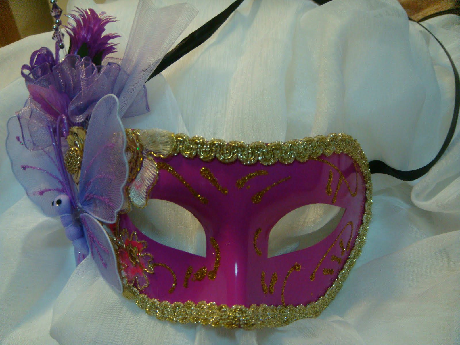 Labels: Masquerade Mask
