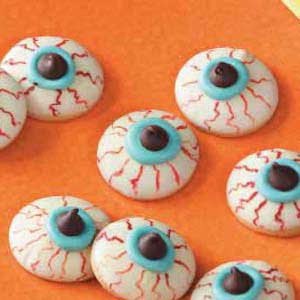 Creative Cooking: Eyeball Sugar Cookies!