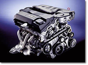 Auti: Benzinski motor