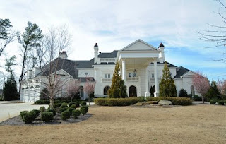 WaLNaW say whaaat!: Who wants MIchael Vick's House in Atlanta?