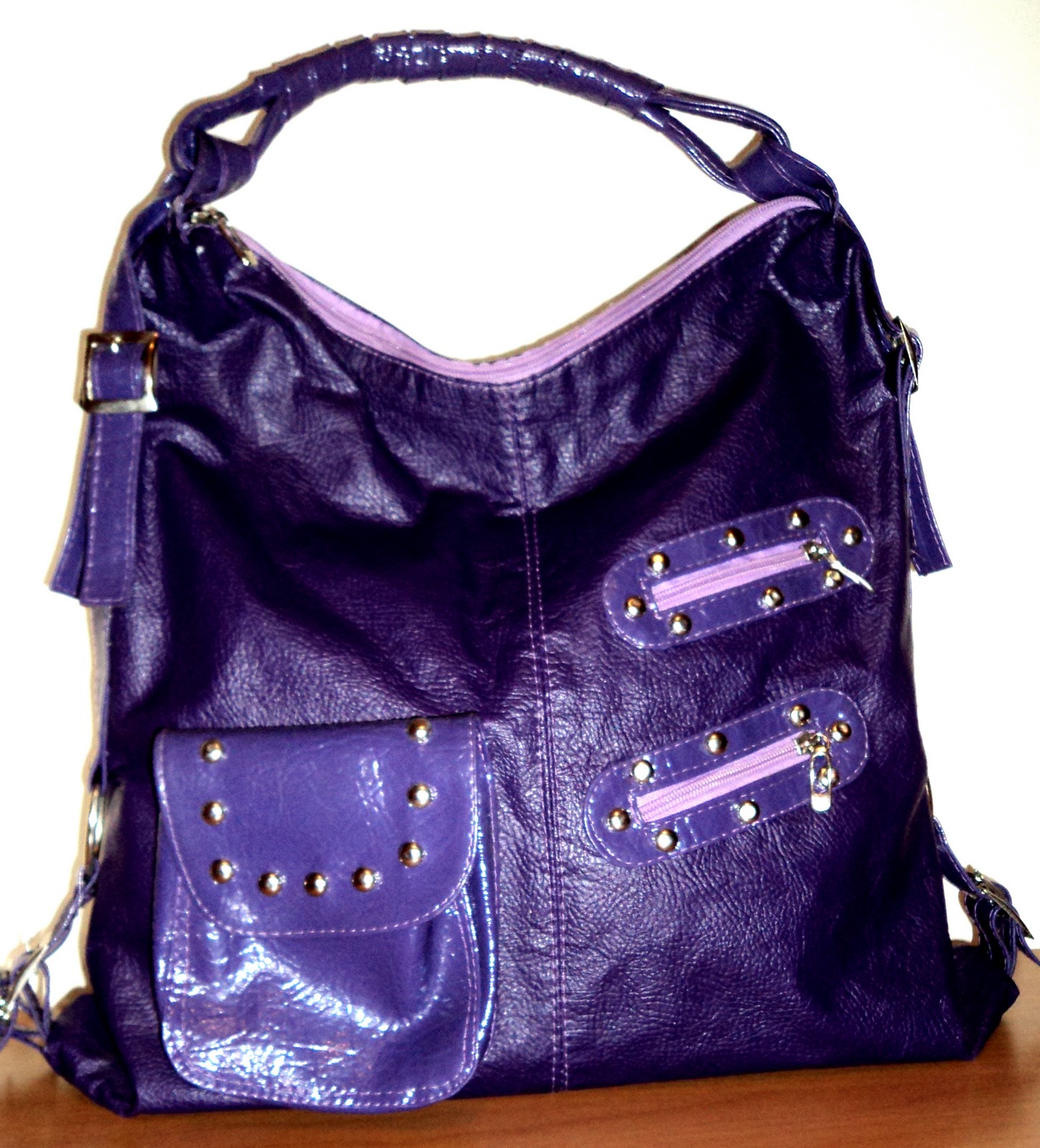 Bazzar Chic: Maxi Bolsa Roxa!!