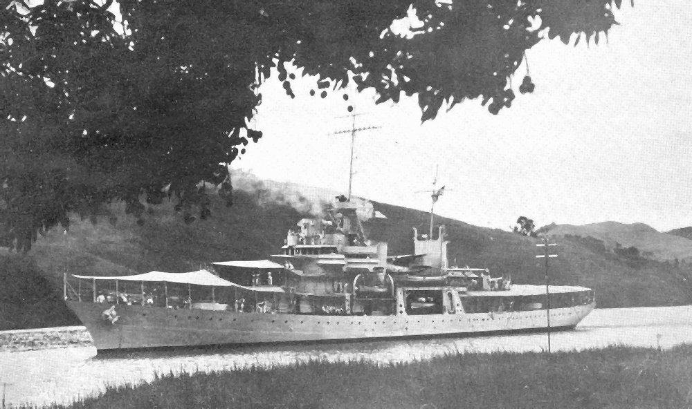 Naval Warfare: USS Charleston (PG-51)