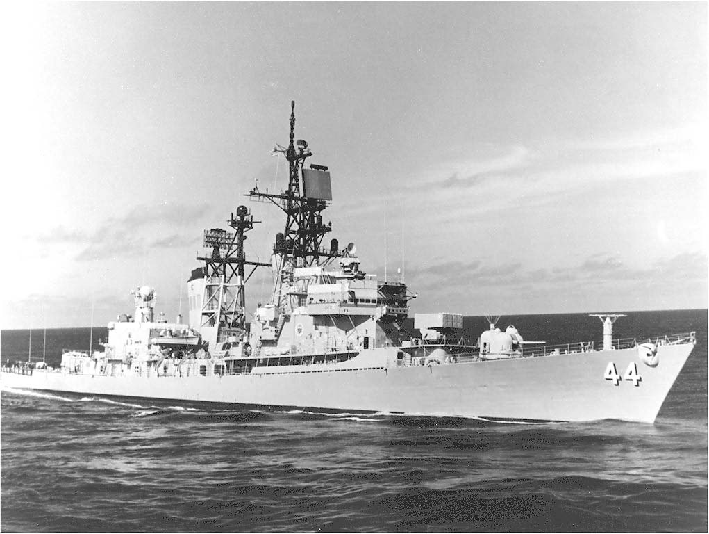 Naval Warfare: USS William V. Pratt (DLG-13, DDG-44)