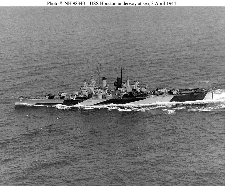 Naval Warfare: USS Houston (CL-81)