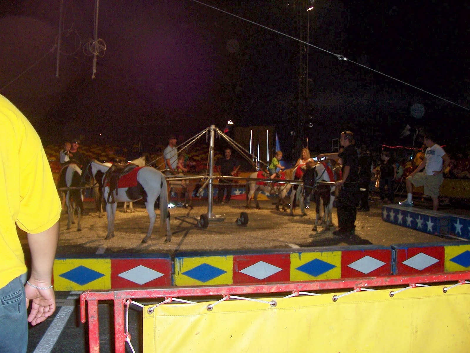 THE BALLOON MAN: COLE CIRCUS, WEDNESDAY SEPT. 1ST,, DOVER, DE