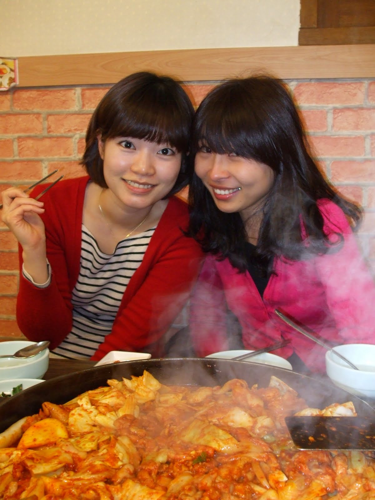 HOLT KOREA 김 창 희 LOVE IN ACTION: DINNER WITH MS. CHA