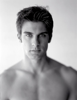 Henshin Grid: Kamen Rider Dragon Knight Cutie #6: Keith Stone