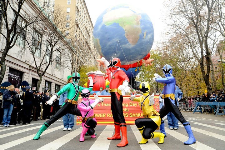 Henshin Grid: Power Rangers Samurai in Macy's Thanksgiving Parade (video)