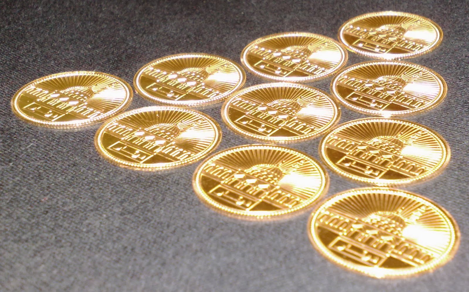 GOLDEN TRAPEZIUM: Dinar Muslim