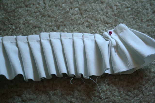 blue eyed freckle: Tutorial: 17th century ruffle collar