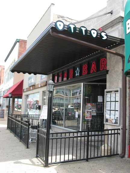 Lunch Blog: Otto’s Original Burger & Malt at Czar Bar