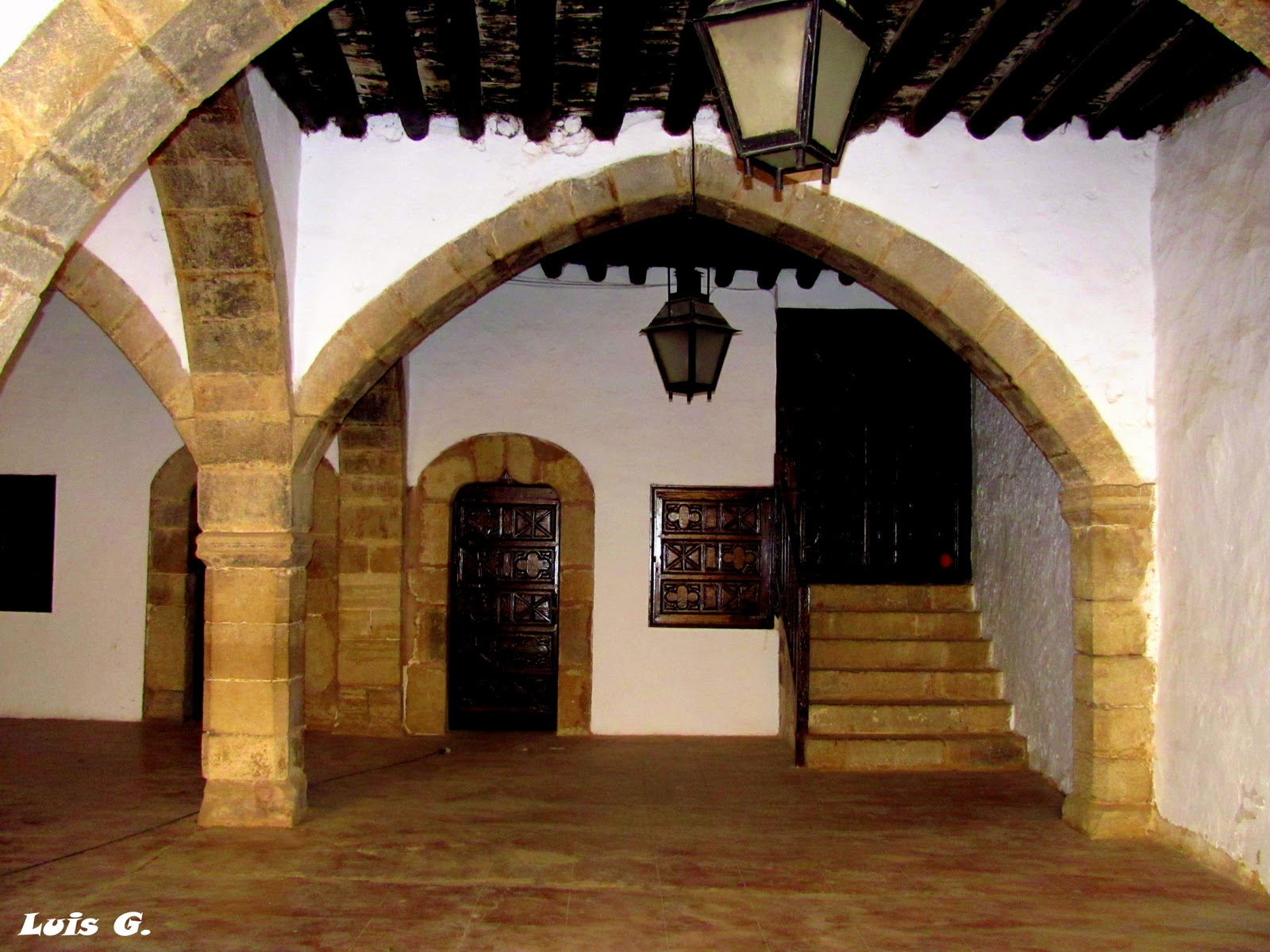 UN SOÑADOR POR LAS CUMBRES: Catí y el santuario de l' Avellá