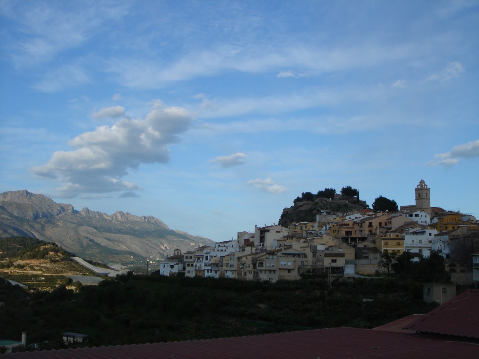 Historia y Genealogía: Polop de la Marina. Alicante. Baronia de Polop.