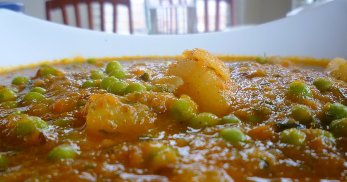 Turmeric n spice: Aloo Mattar