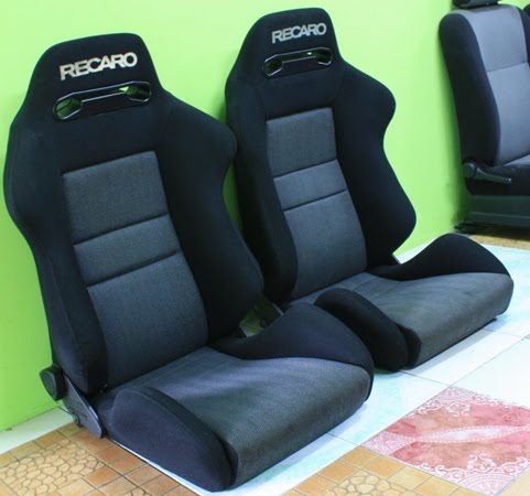 Dingz Garage: Seat RECARO SR3 (2 set)