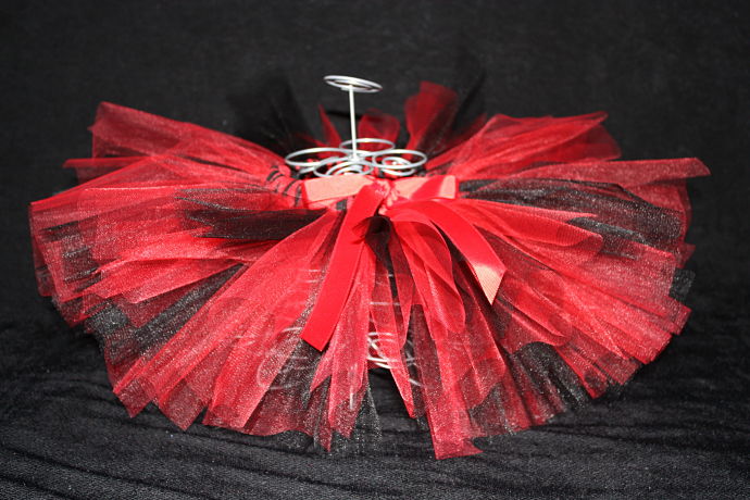 tutu bug: tutu bug CLEARANCE!