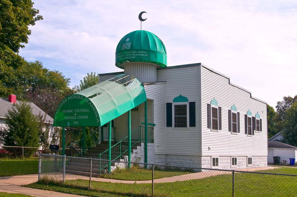 THE 17TH ANNUAL THANKSGIVING PHOTO SHOW - 2010: 49. The Mother Mosque ...
